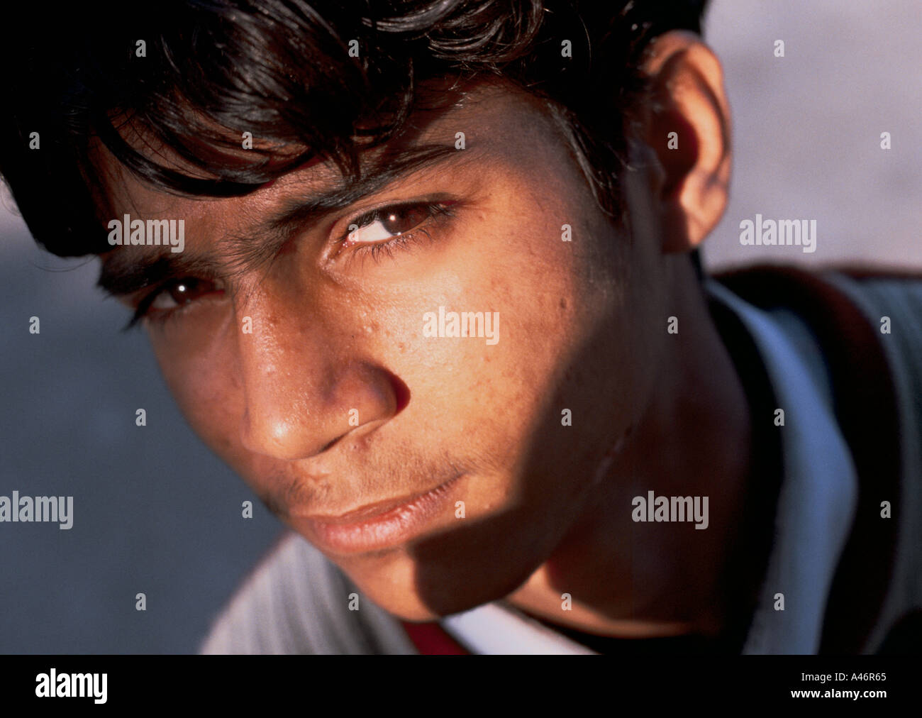 Mazdoor hi-res stock photography and images - Alamy