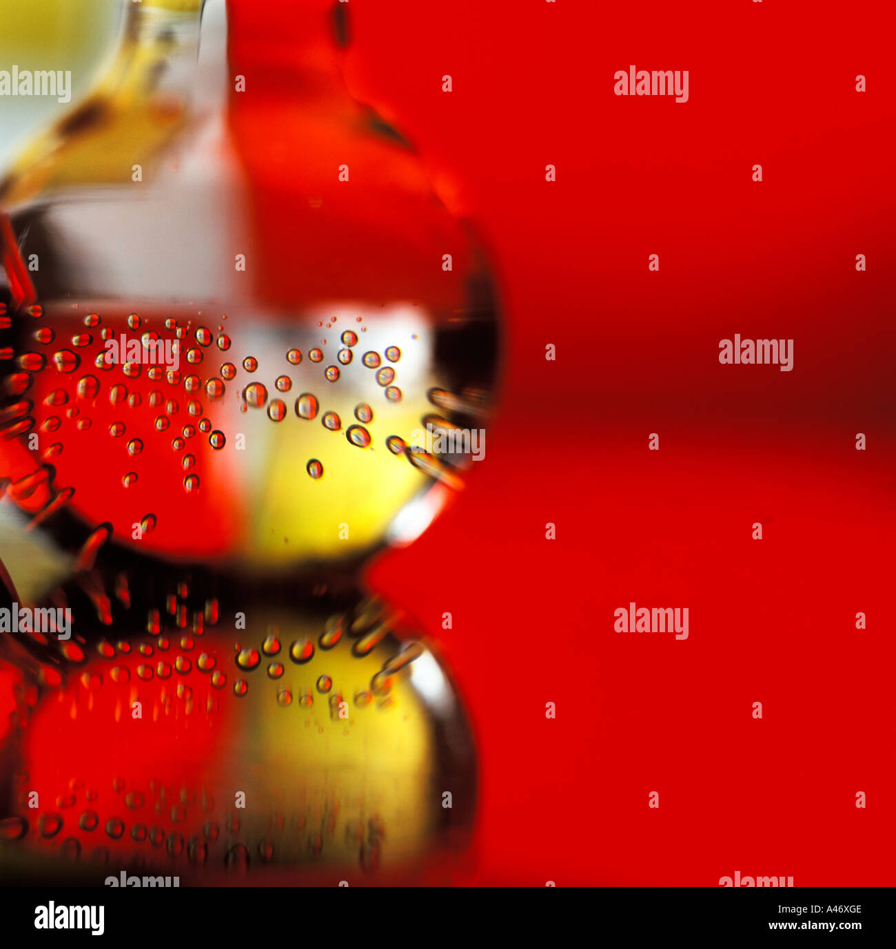 Water refraction experiment hi-res stock photography and images - Alamy