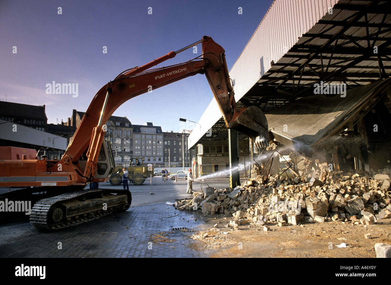 Fall of the Berlin Wall, demolition at "Checkpoint Charlie", Berlin ...