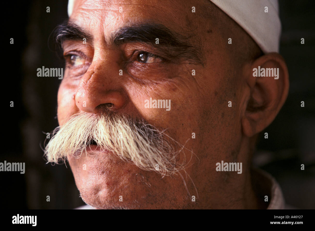 Druze man face hi-res stock photography and images - Alamy