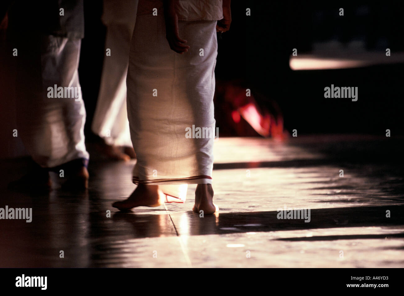Students walk to the Koothambalam temple theatre at The Kerala ...