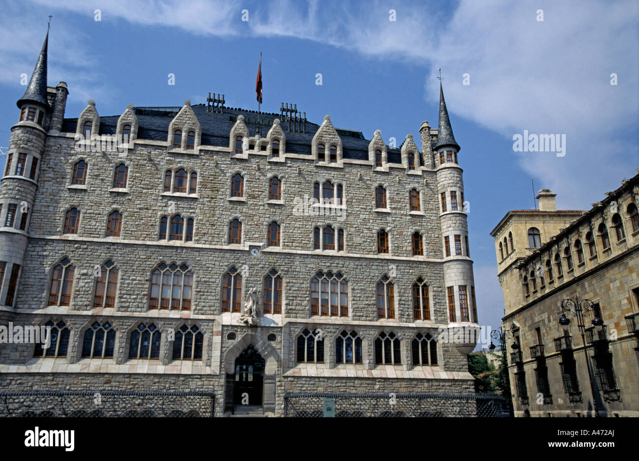 Casa de los Botines a modernist building by the architect Gaudi, Leon ...