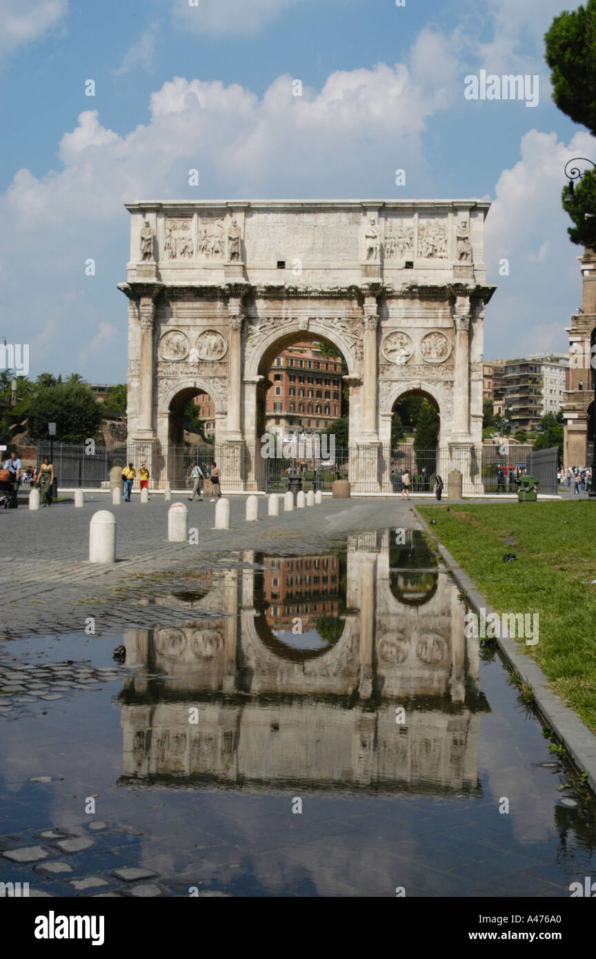Arch of Constantine Rome reflected in rain water Stock Photo - Alamy