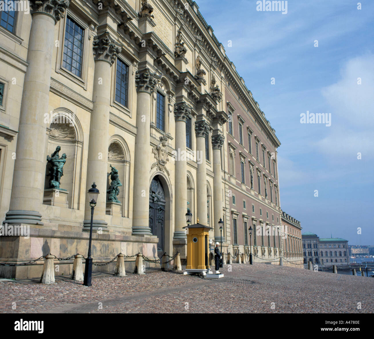 Kungliga Slott (Royal Palace) seen along Slottsbacken, Gamla Stan ...