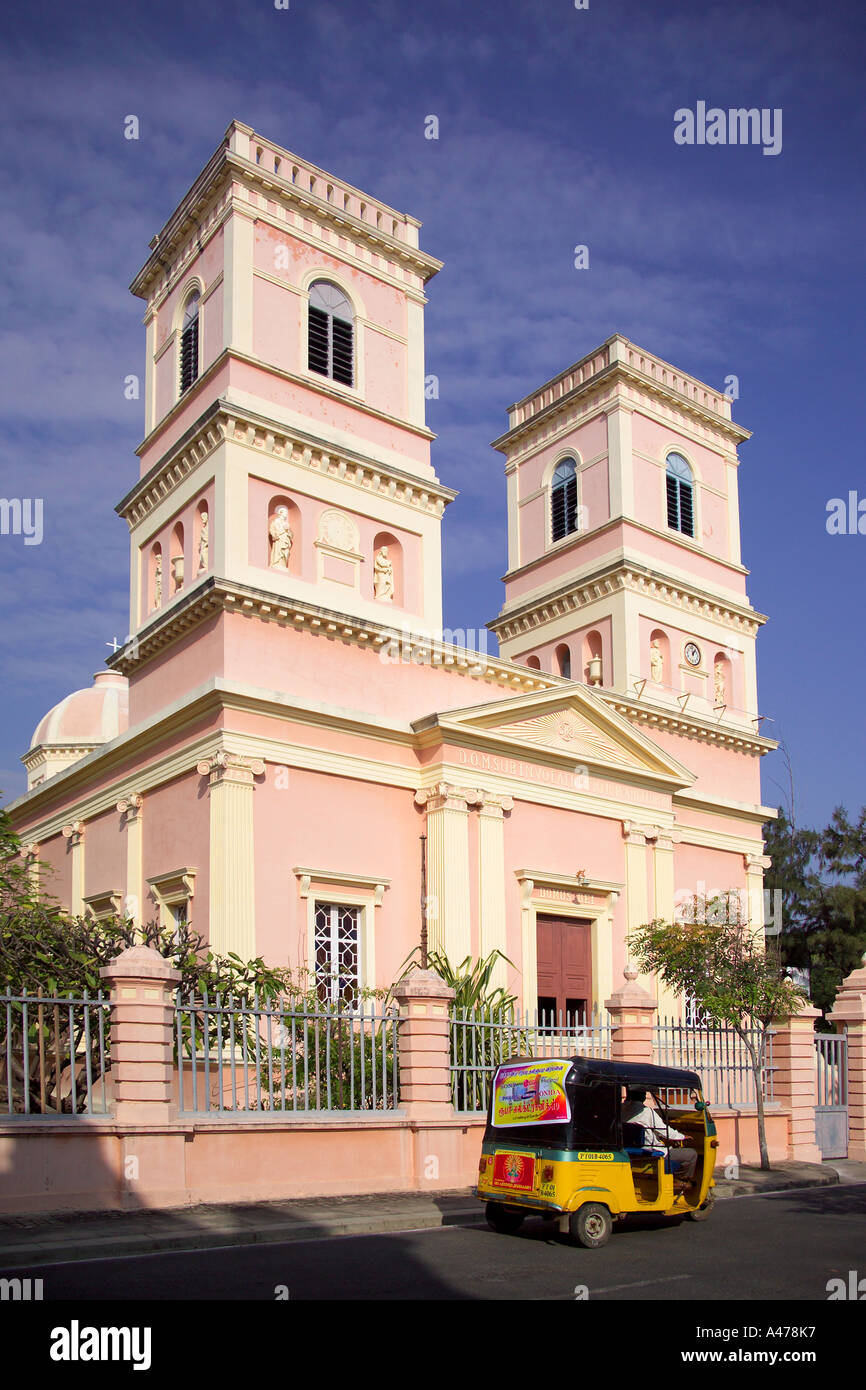 French Colonial Architecture, Pondicherry, South India Stock Photo - Alamy