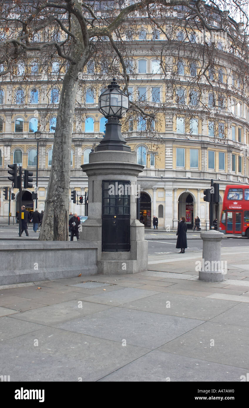 Londons smallest police station hi-res stock photography and images - Alamy