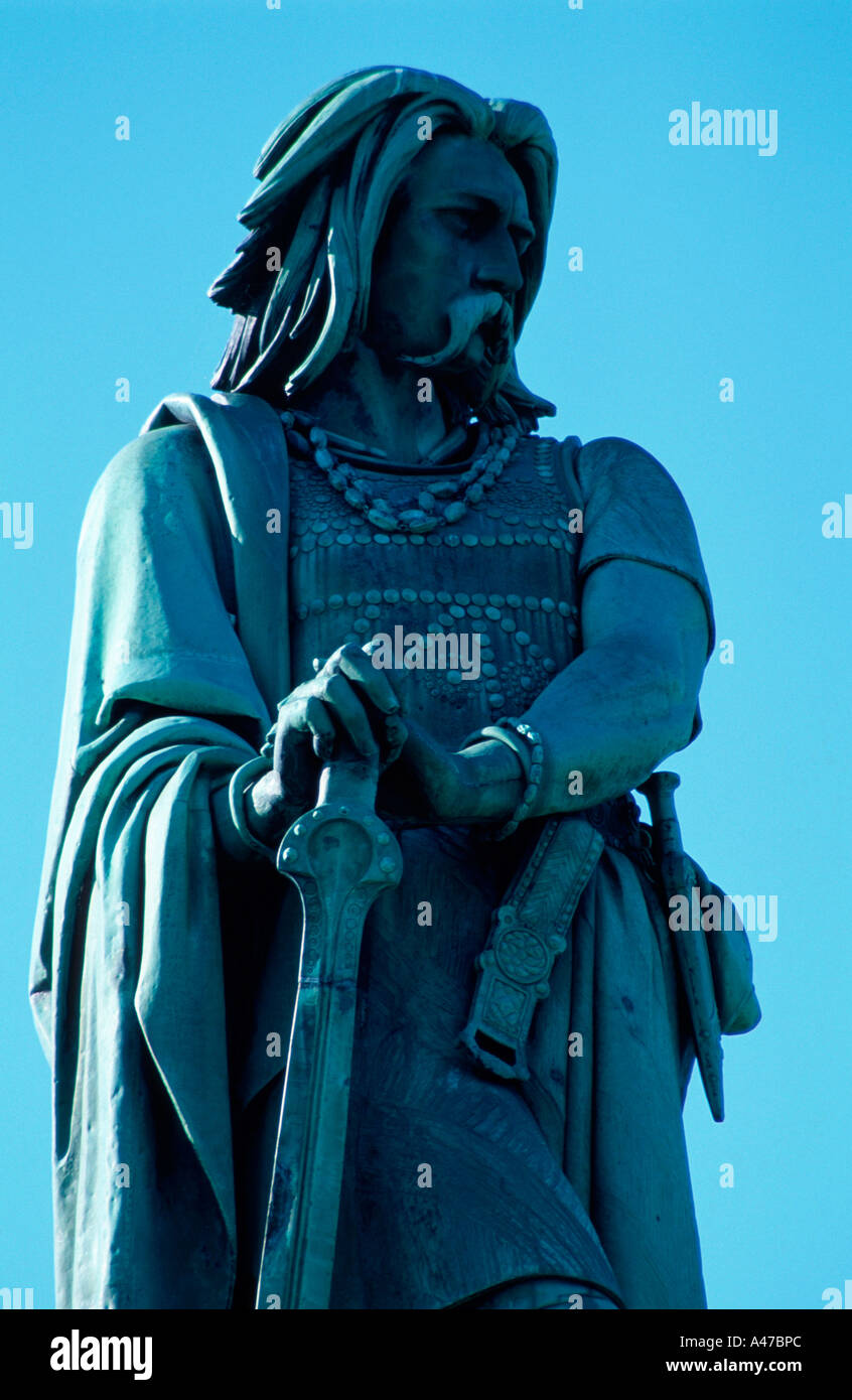 Statue of Vercingetorix Venarey Stock Photo - Alamy