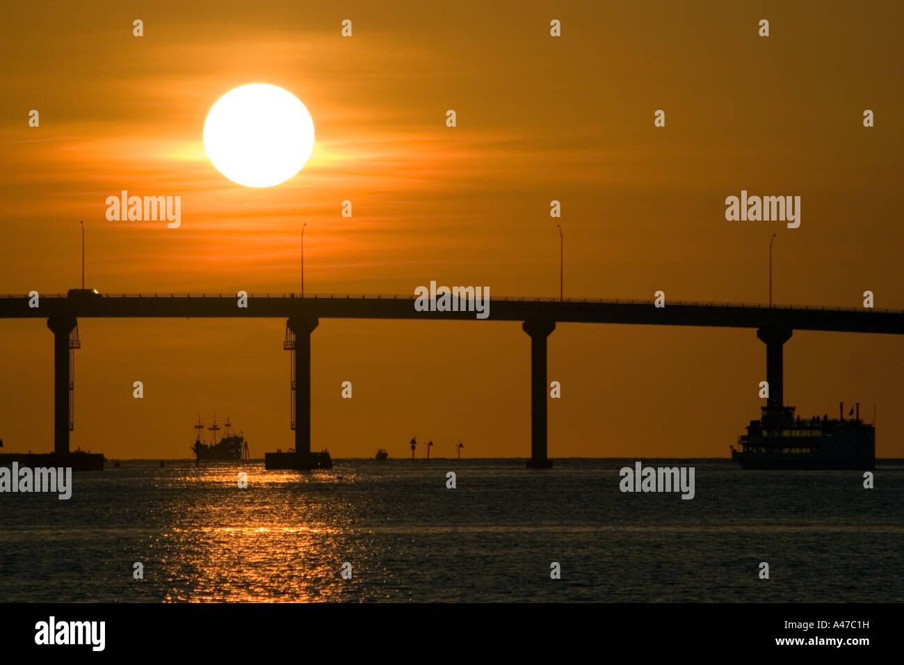 Marinw hi-res stock photography and images - Alamy