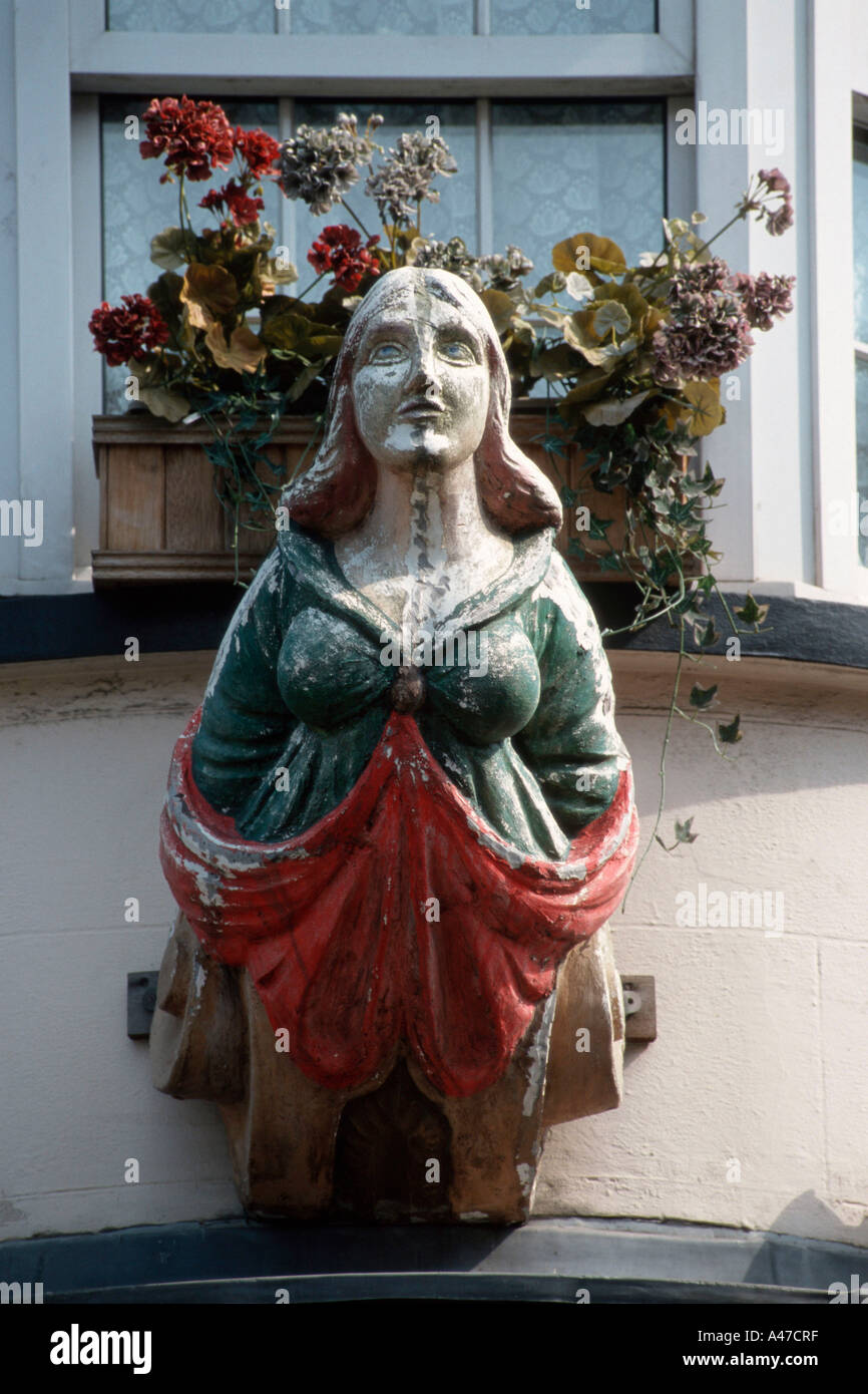 Figurehead sculptures hi-res stock photography and images - Alamy