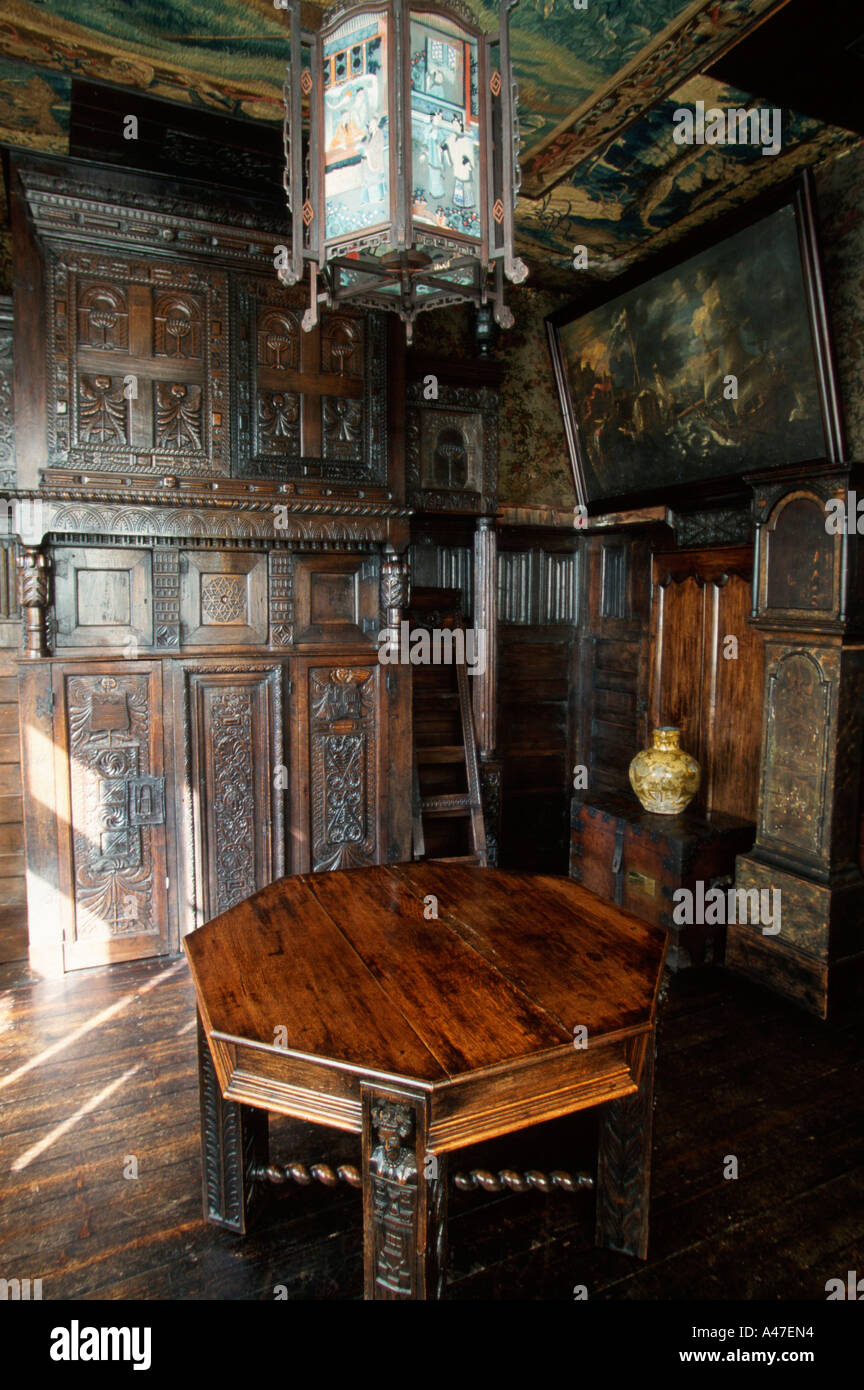 Victor Hugo House St. Peter Port Stock Photo - Alamy