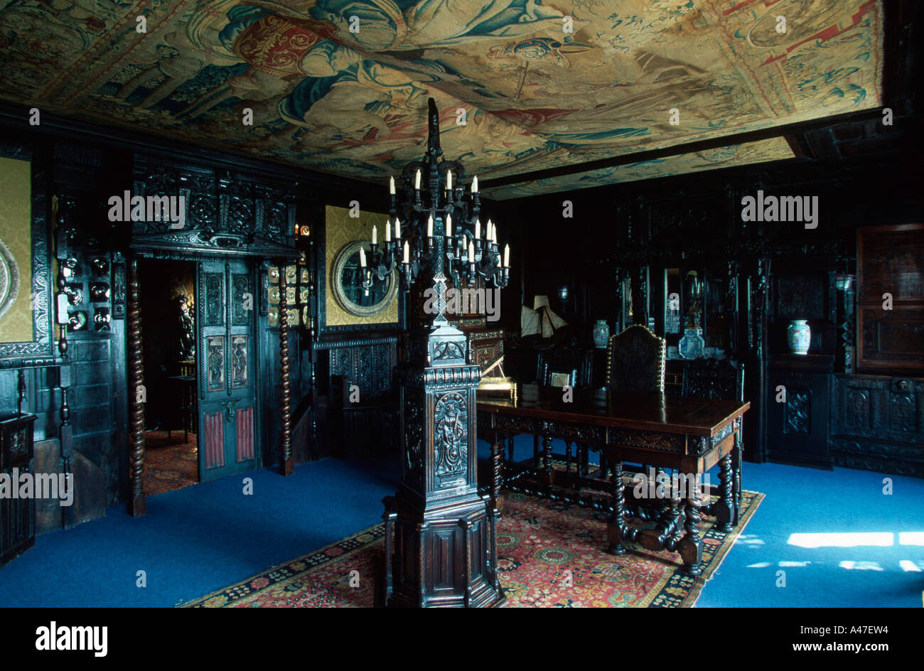 Victor Hugo House St. Peter Port Stock Photo - Alamy