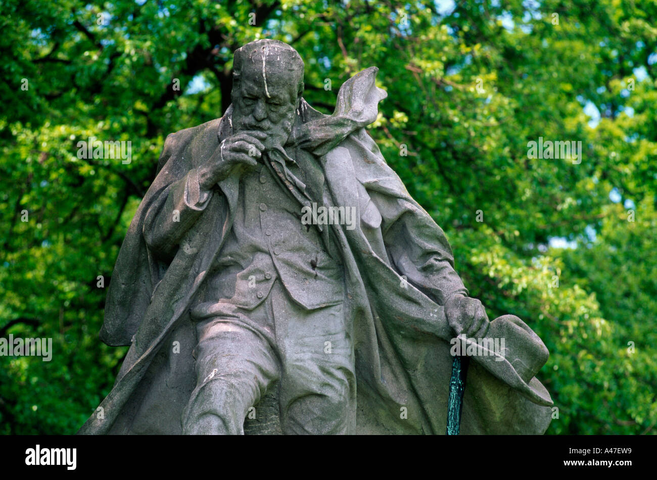 Statue of Victor Hugo St. Peter Port Stock Photo - Alamy