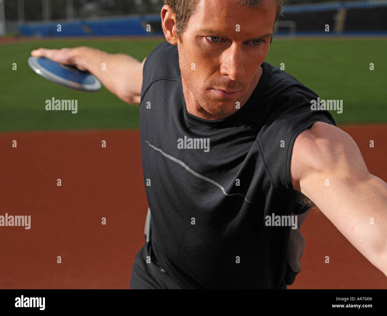 Male discus thrower Stock Photo - Alamy