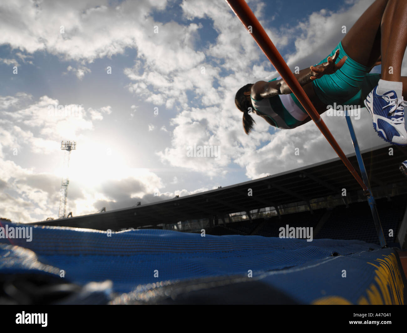 Female high jump hi-res stock photography and images - Alamy