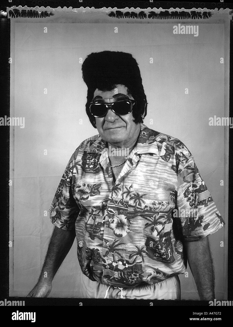 Elvis presley shirt hi-res stock photography and images - Alamy