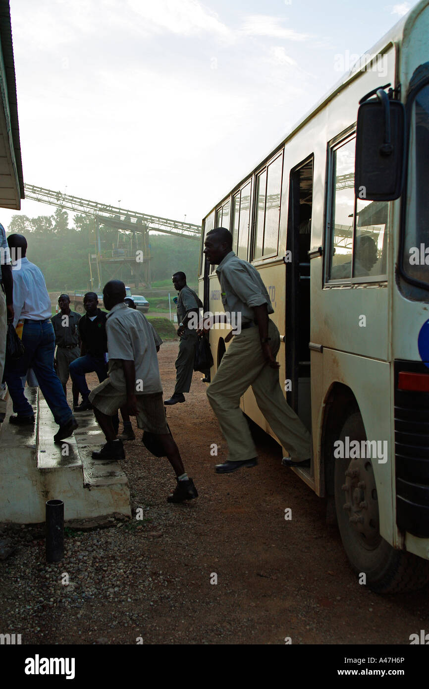 Gold mine ghana hi-res stock photography and images - Alamy