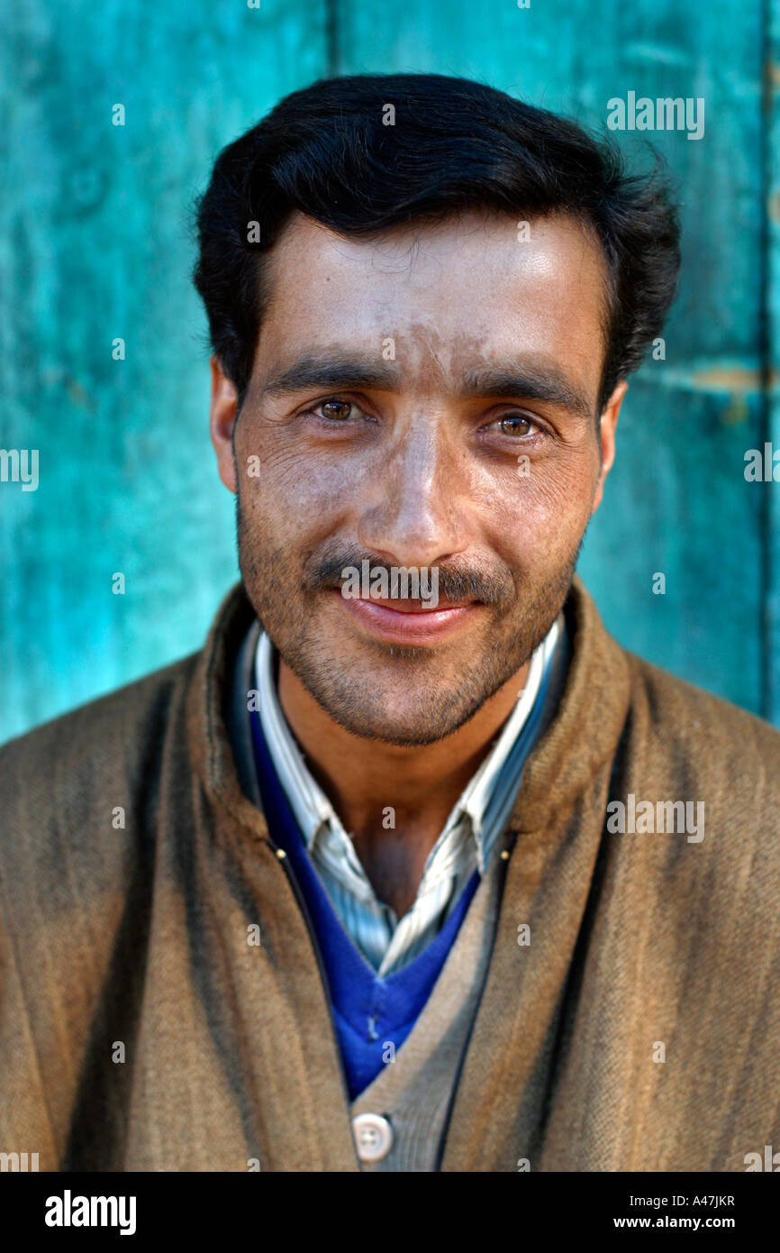 Portrait of a man in Kashmir Stock Photo - Alamy