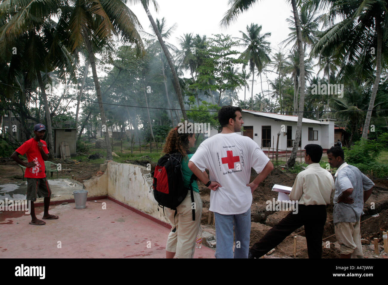 The red cross hi-res stock photography and images - Alamy