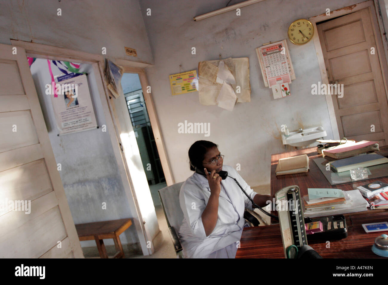 Rural hospital,india hi-res stock photography and images - Alamy