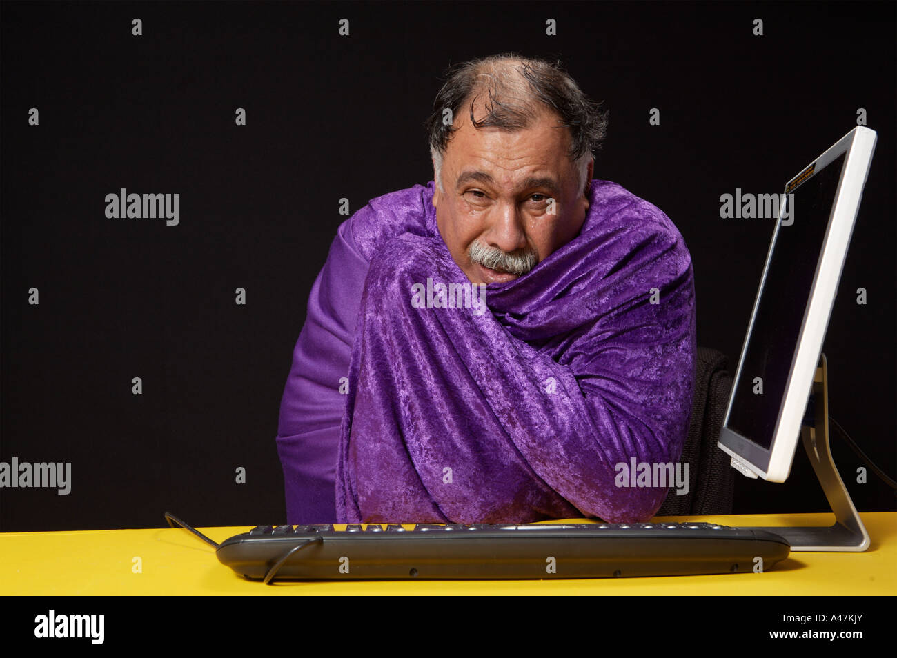 Sick man in yellow hi-res stock photography and images - Alamy