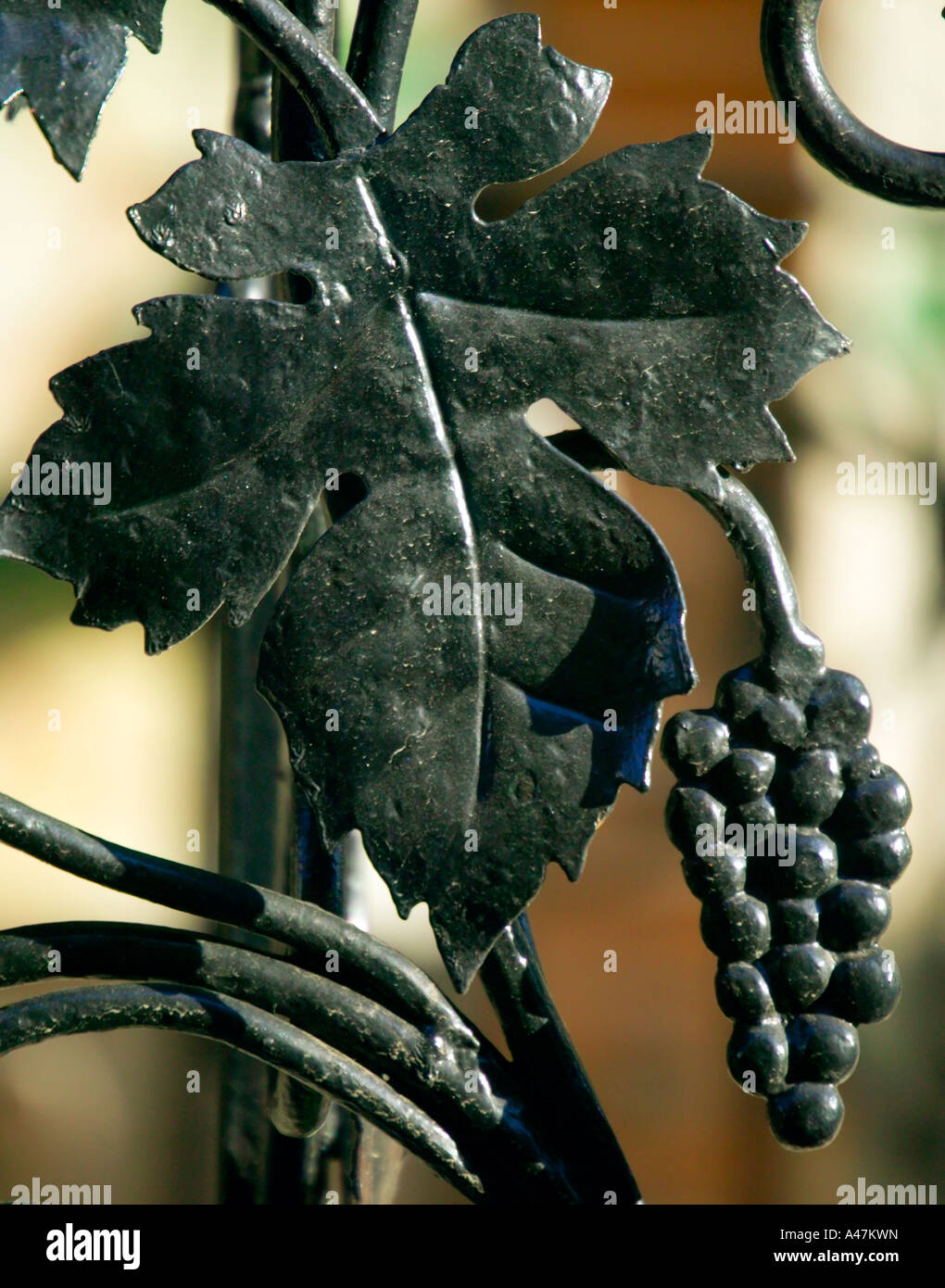 Wrought iron vine grape hi-res stock photography and images - Alamy