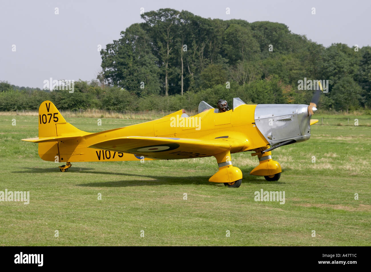 1940 Miles Hawk Trainer 3 Magister aircraft Shuttleworth Air Display ...