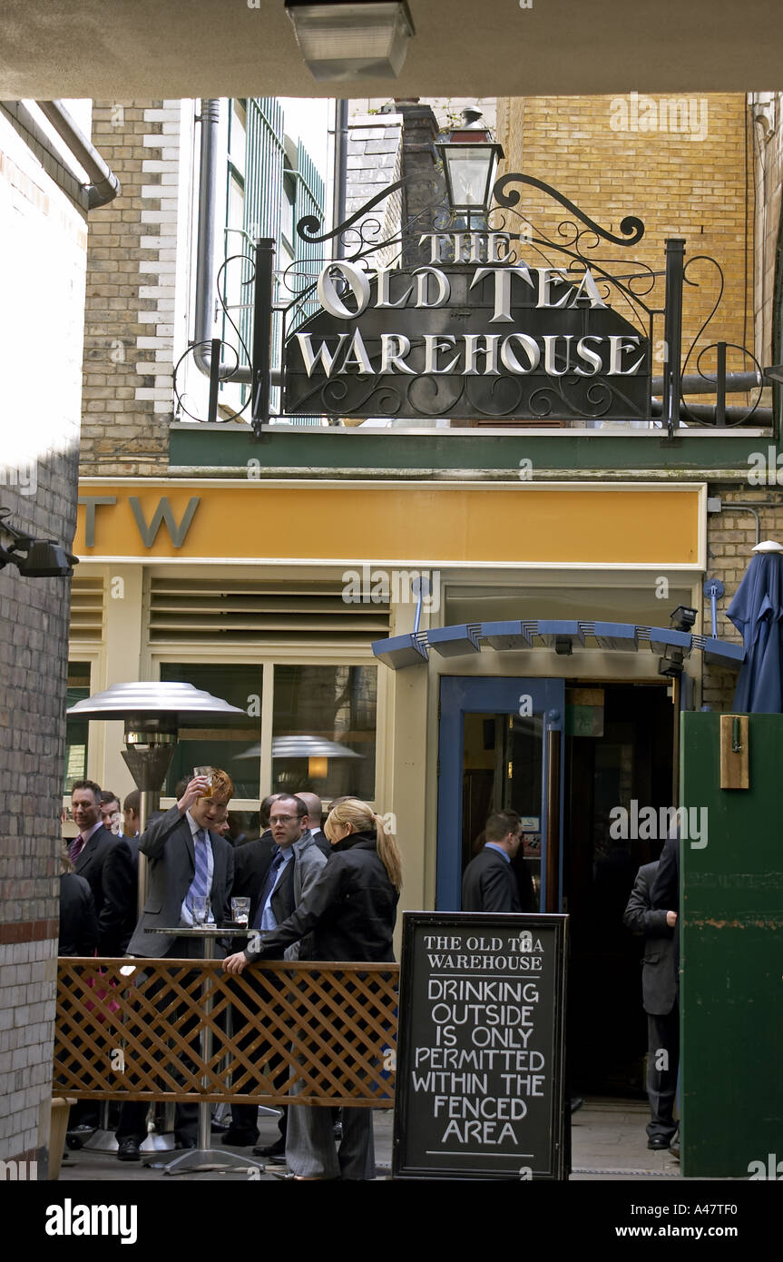 Tea warehouse hi-res stock photography and images - Alamy