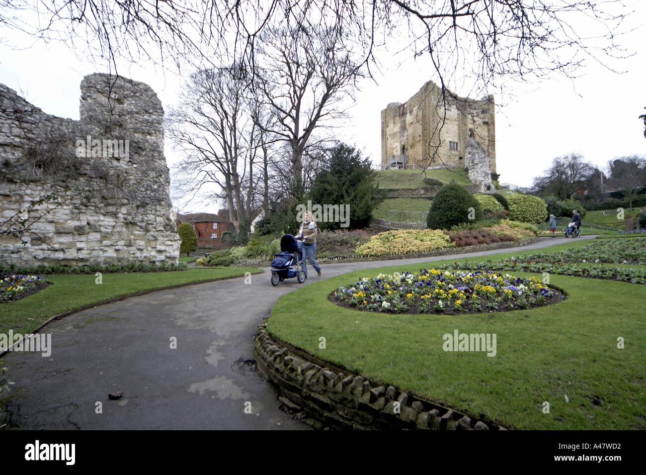 Historic guildford hi-res stock photography and images - Alamy