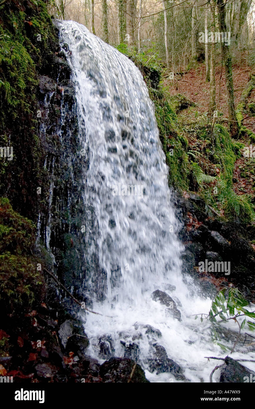 Waterfall fast shutter speed hi-res stock photography and images - Alamy