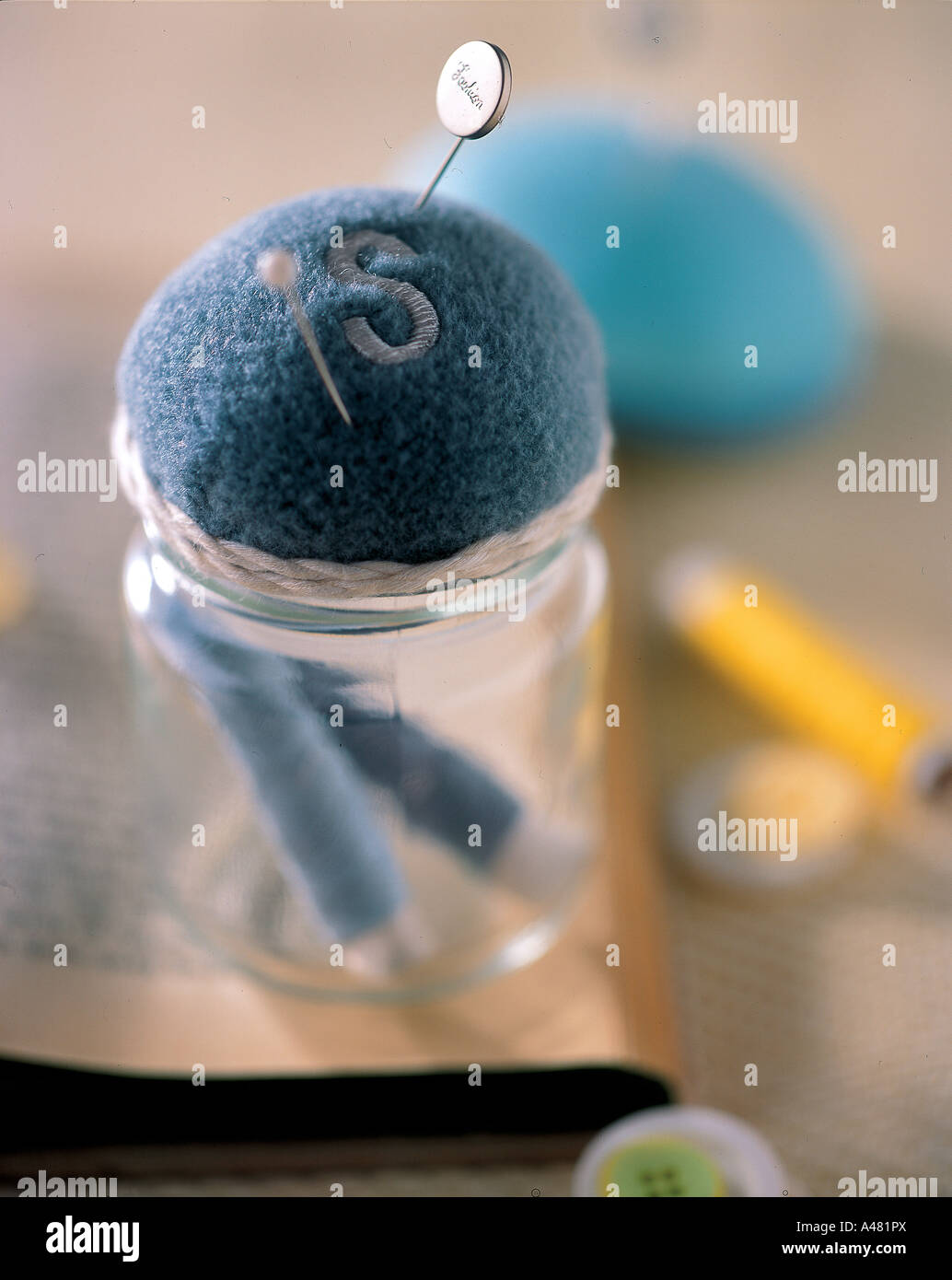 Thread function hi-res stock photography and images - Alamy