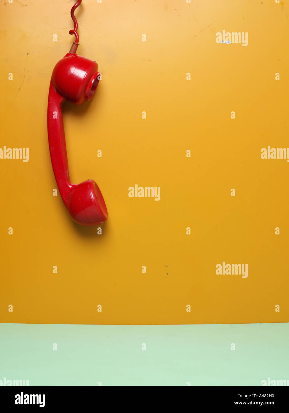 Classic red telephone Stock Photo - Alamy
