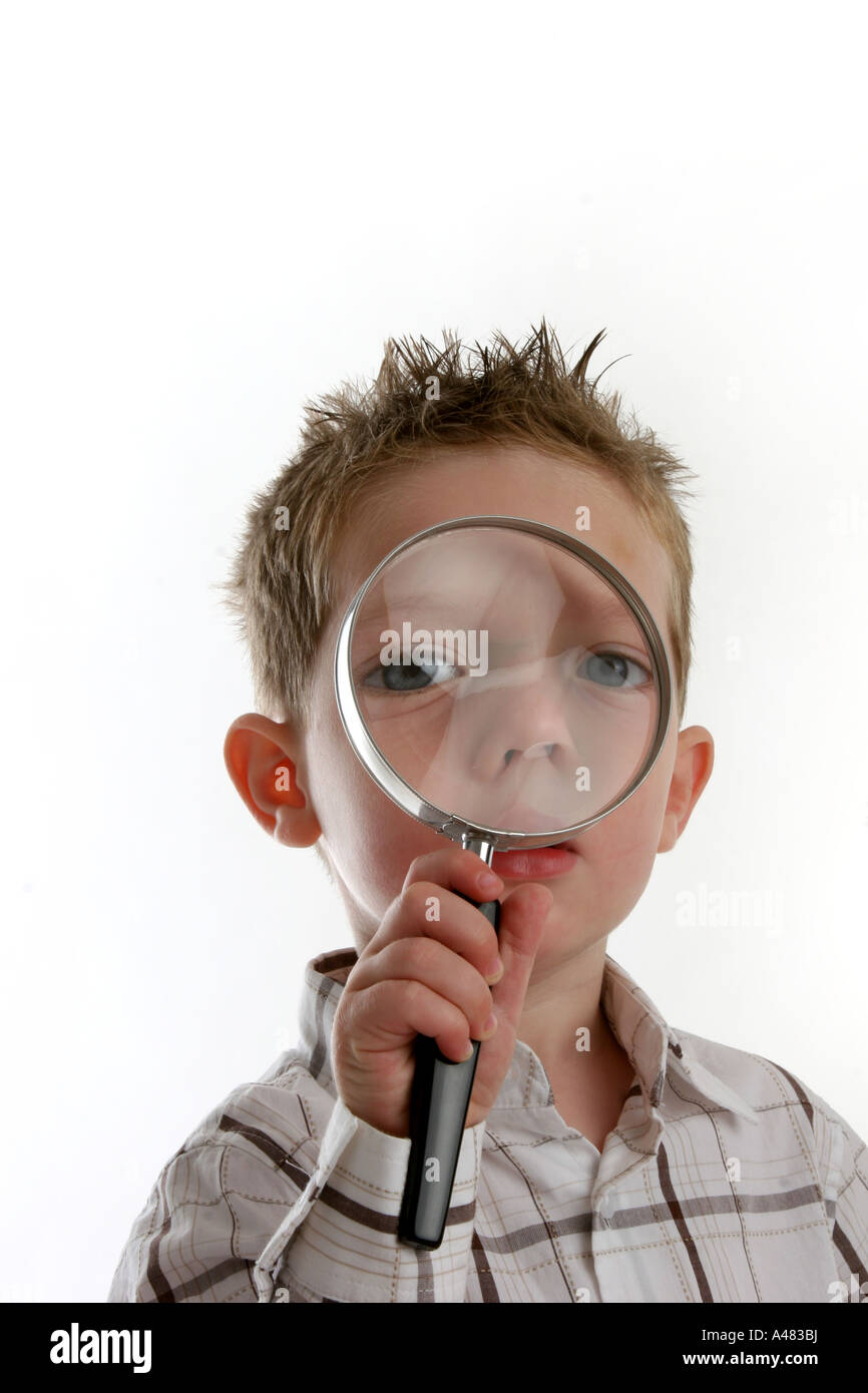 Quirky magnifying glass hi-res stock photography and images - Alamy
