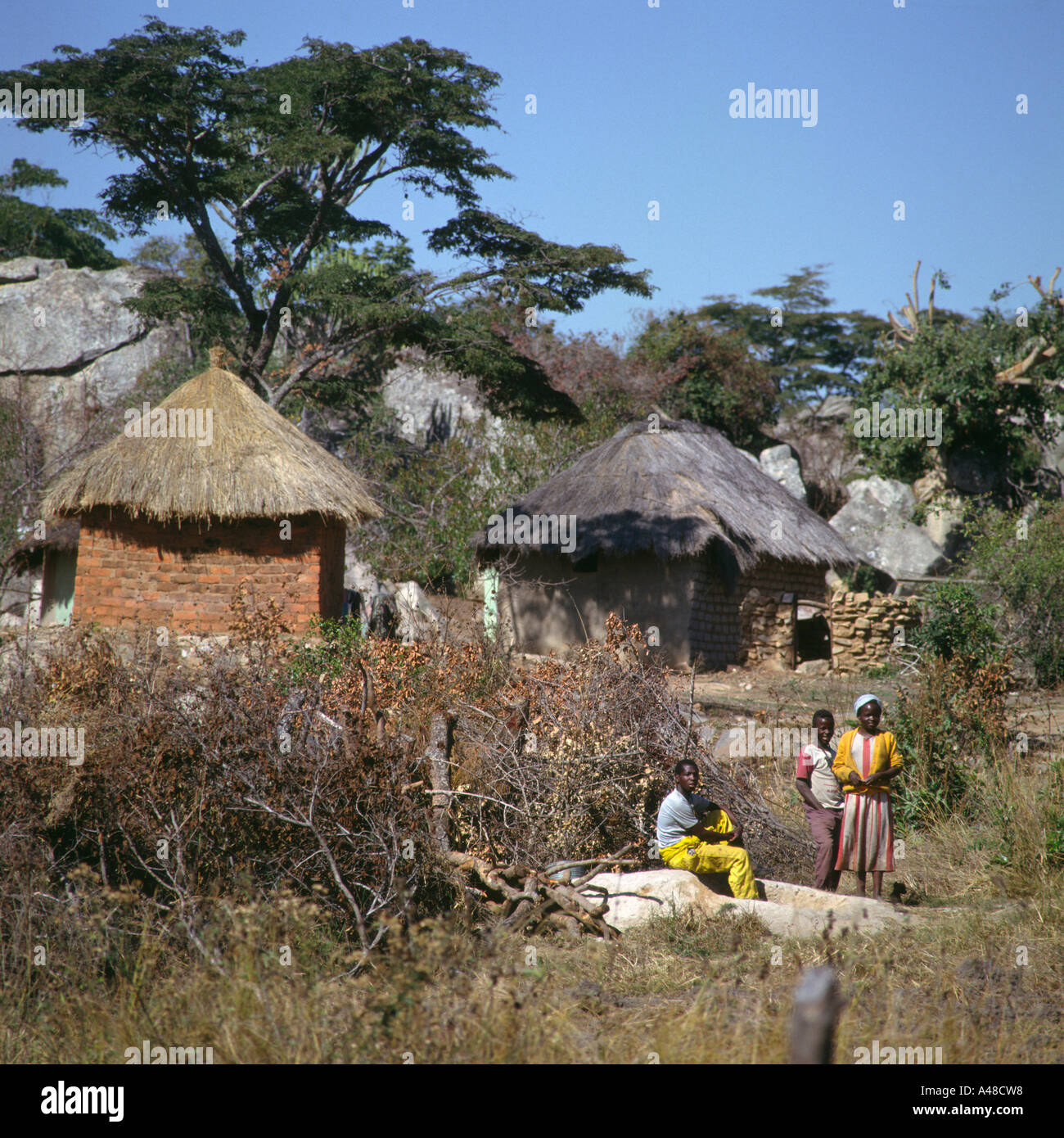 Zimbabwe people village hi-res stock photography and images - Alamy