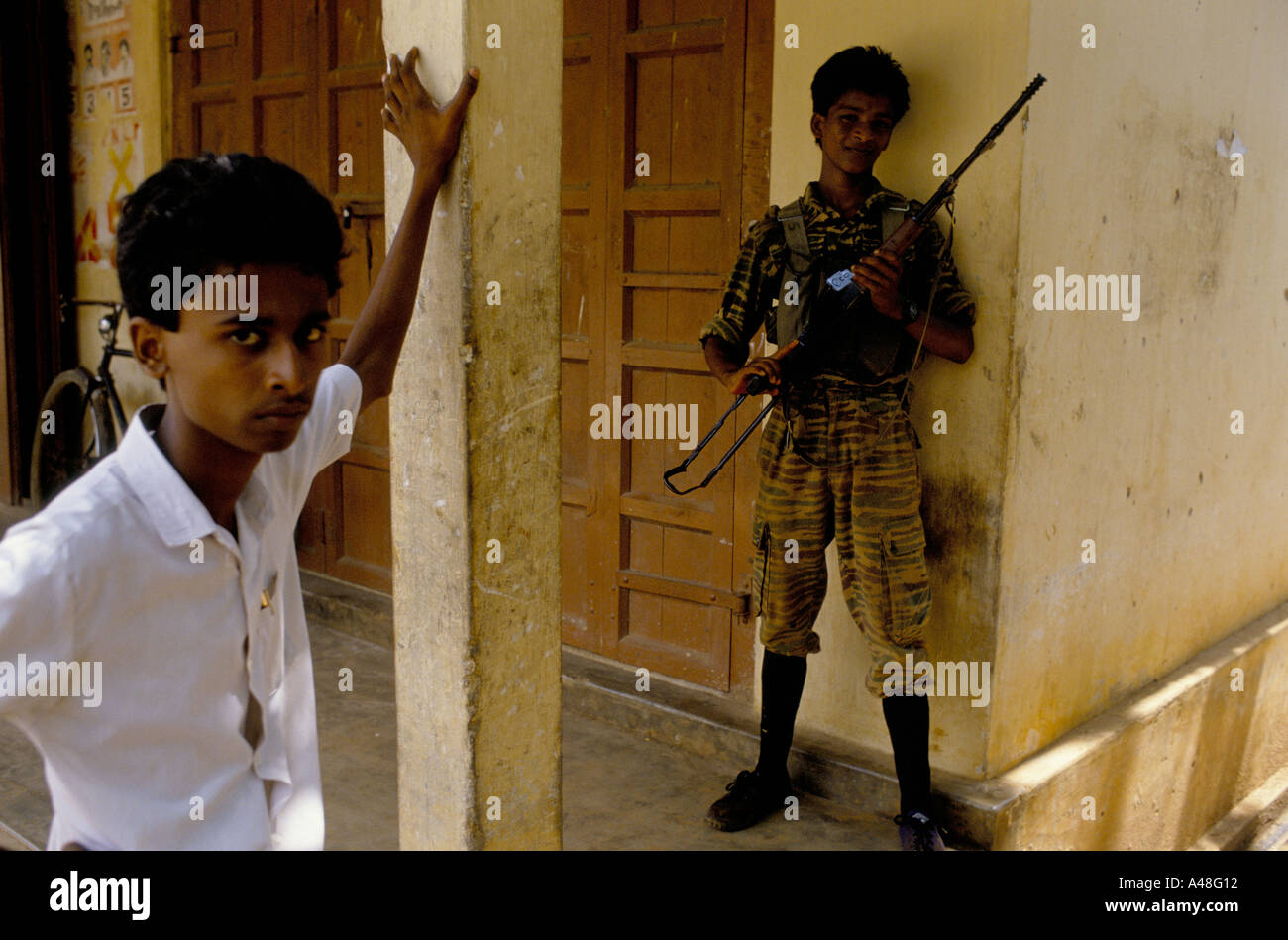 Ltte female hi-res stock photography and images - Alamy