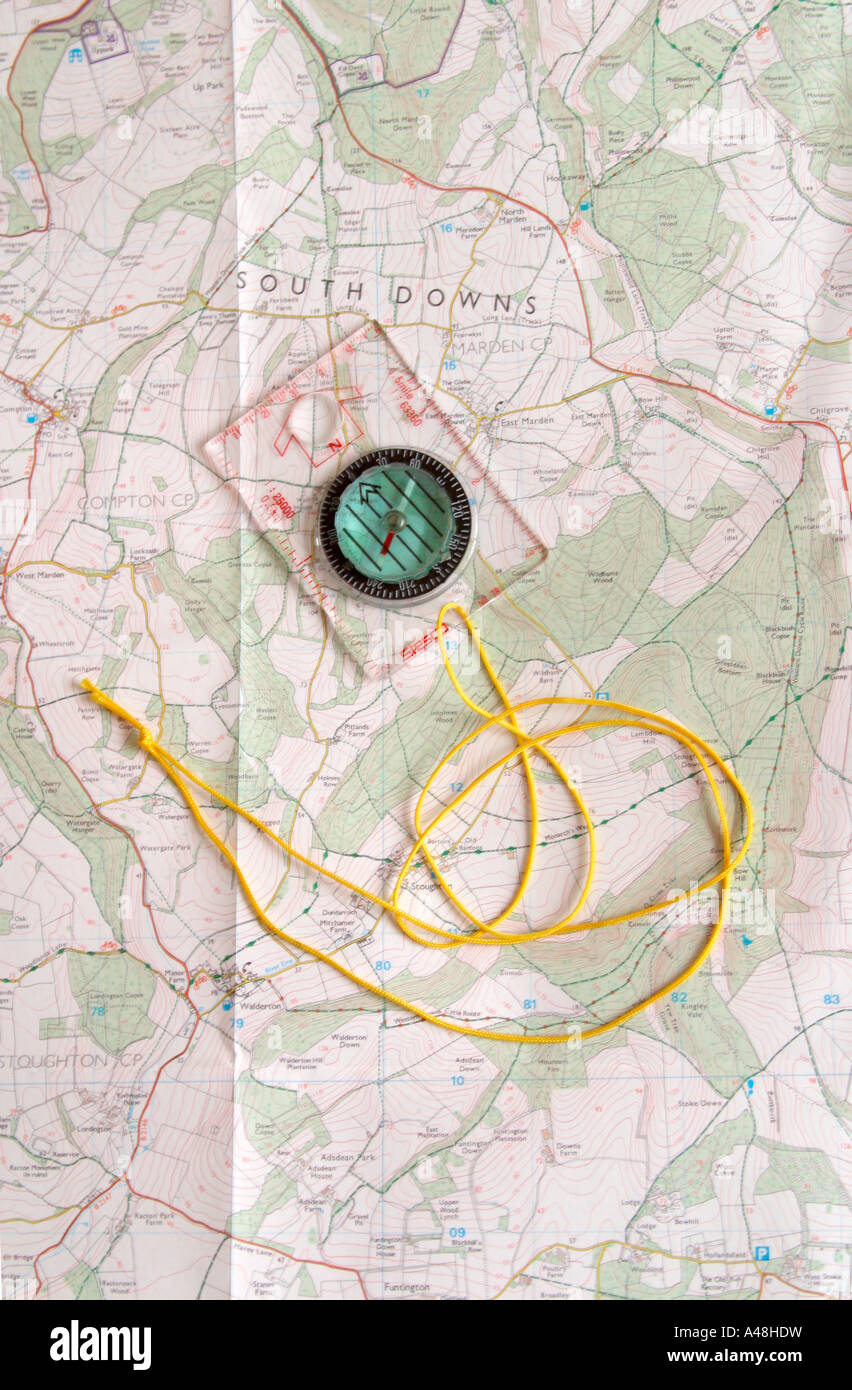 Os map compass hi-res stock photography and images - Alamy