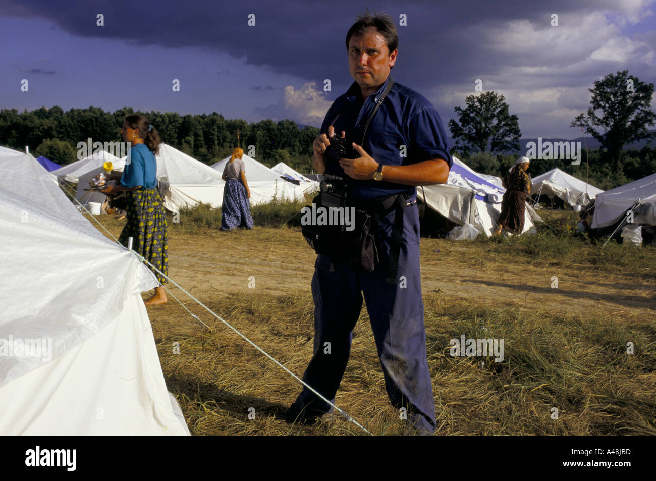 tom stoddart photographer tuzla airport bosnia 1995 Stock Photo - Alamy