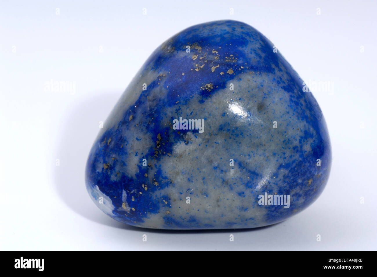 Lapis lazuli hi-res stock photography and images - Alamy