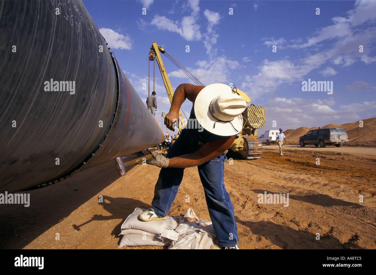 Gazoduc High Resolution Stock Photography and Images - Alamy