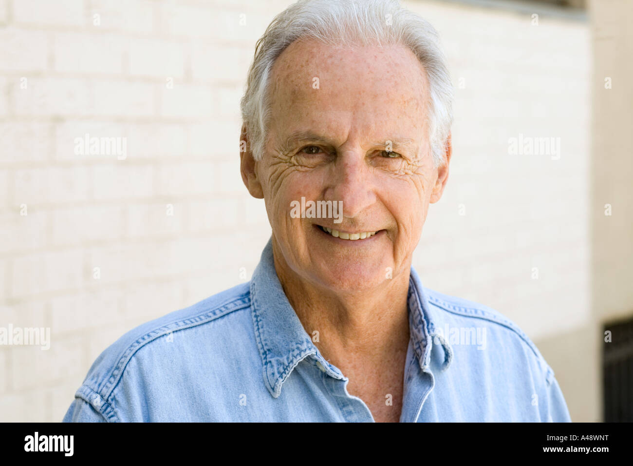 Elder portraits hi-res stock photography and images - Alamy