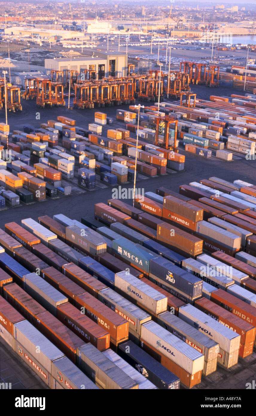 Southampton container hi-res stock photography and images - Alamy