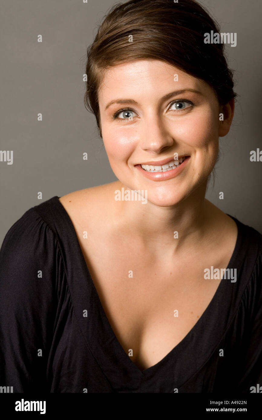 Gorgeous cleavage woman hi-res stock photography and images - Alamy