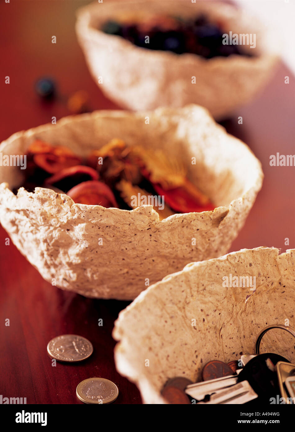 Coins in a bowl hi-res stock photography and images - Alamy
