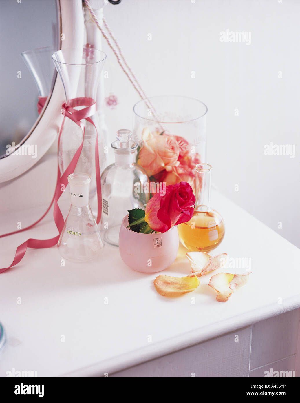 Her dressing table hi-res stock photography and images - Alamy