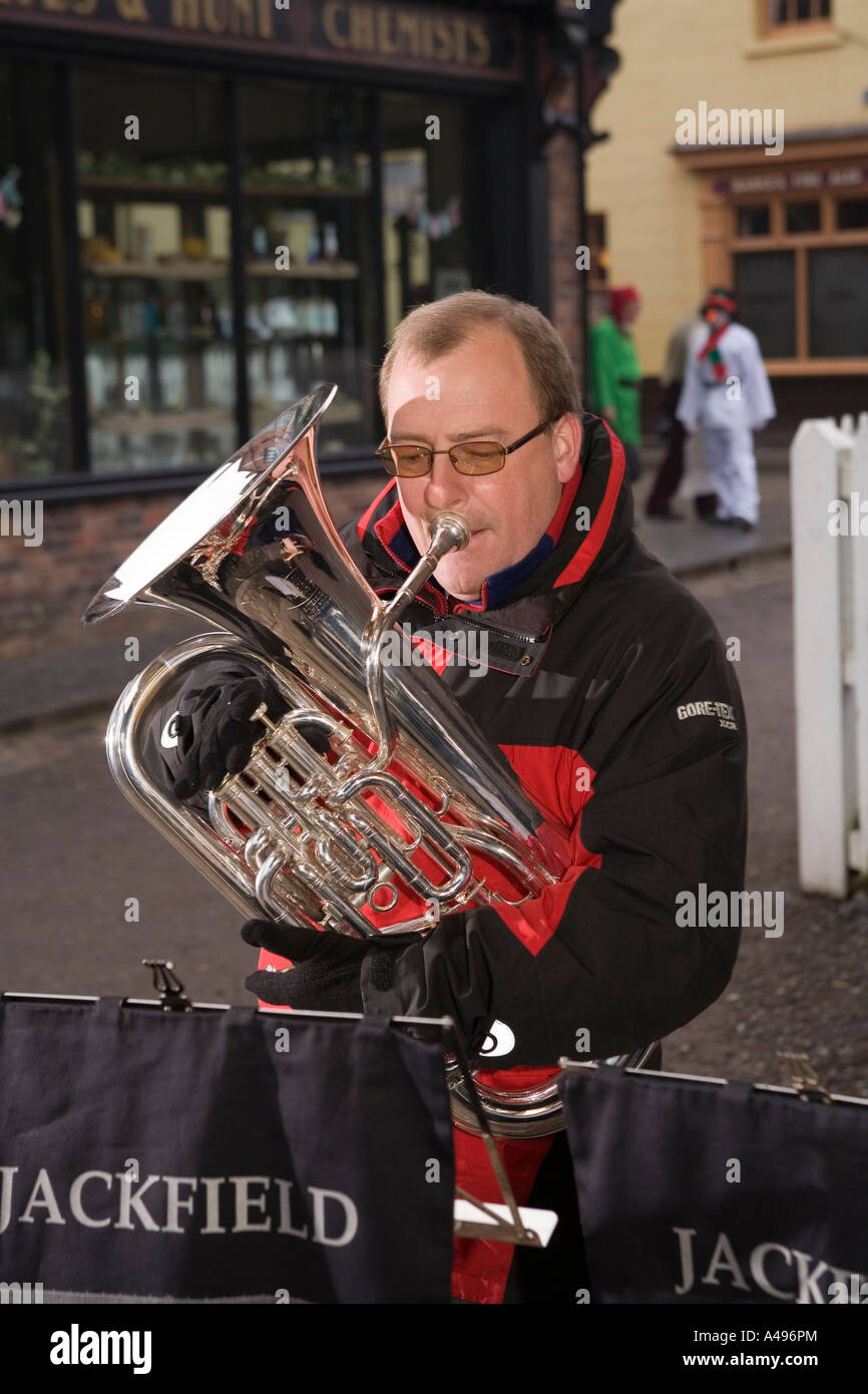 Historical jackfield hi-res stock photography and images - Alamy