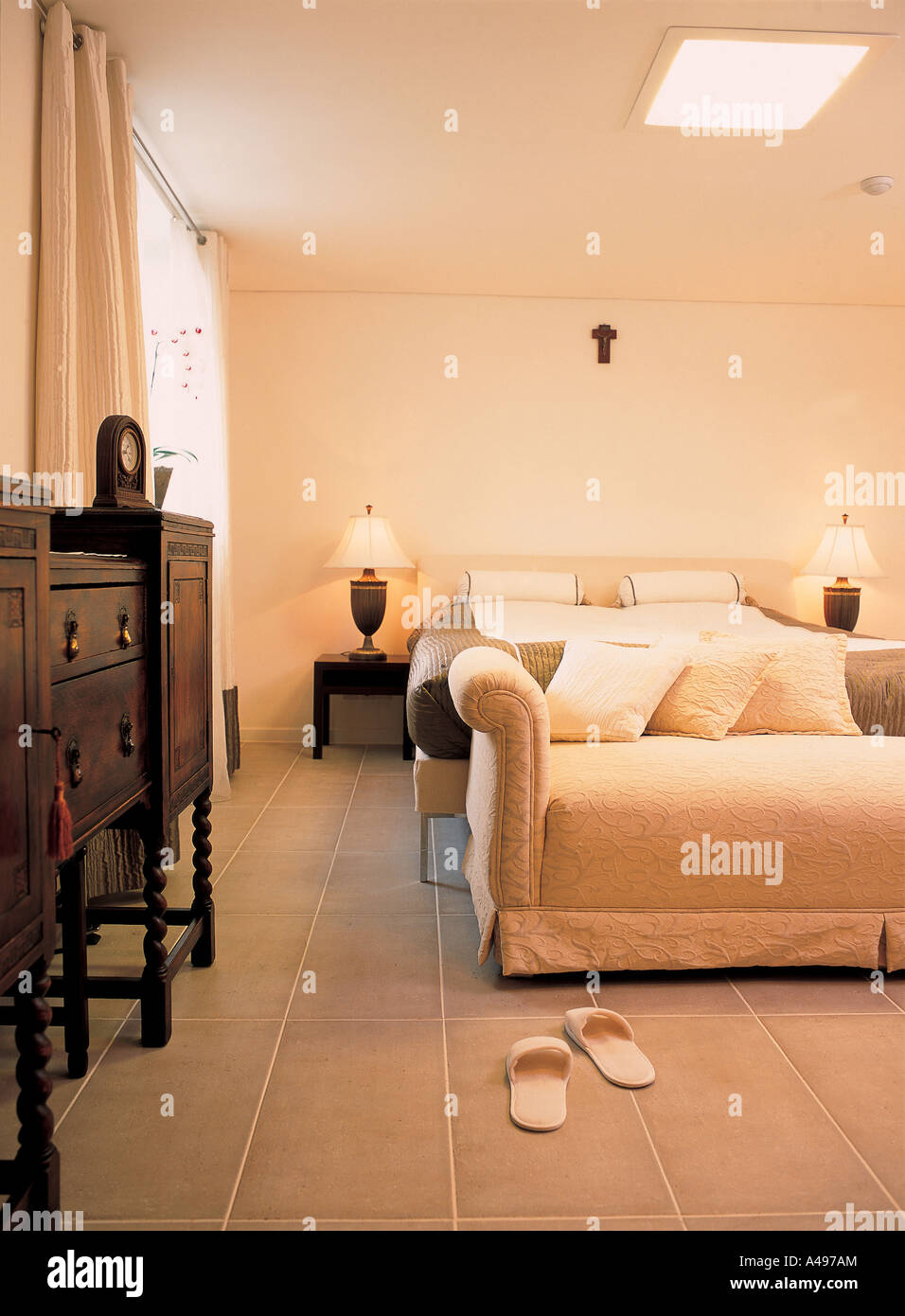 Interiors of a bedroom Stock Photo - Alamy