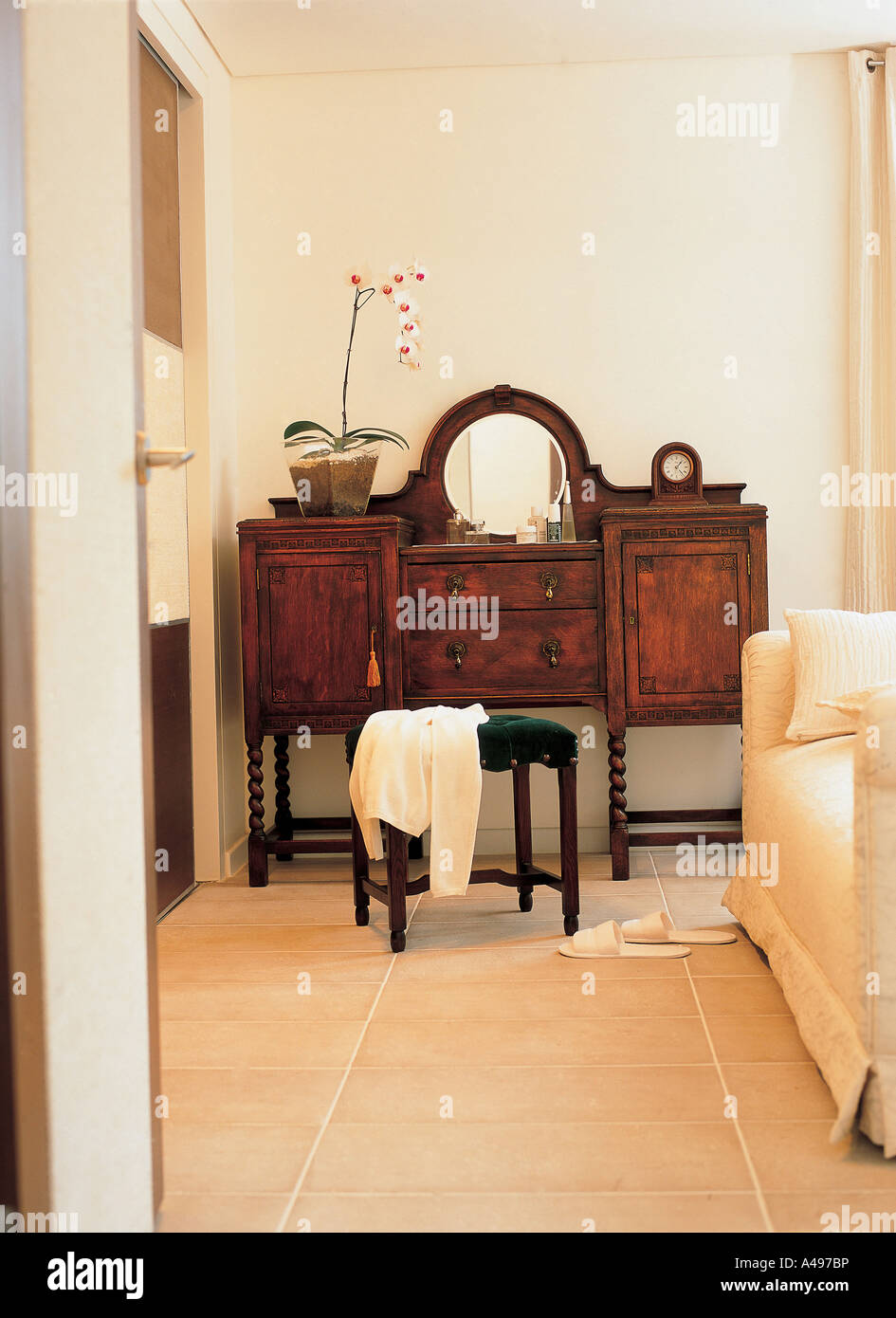 Interiors of a dressing room Stock Photo - Alamy