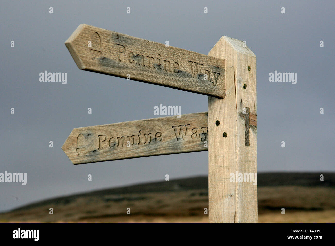 Direction sign, Pennine Way, Yorkshire Dales Stock Photo - Alamy