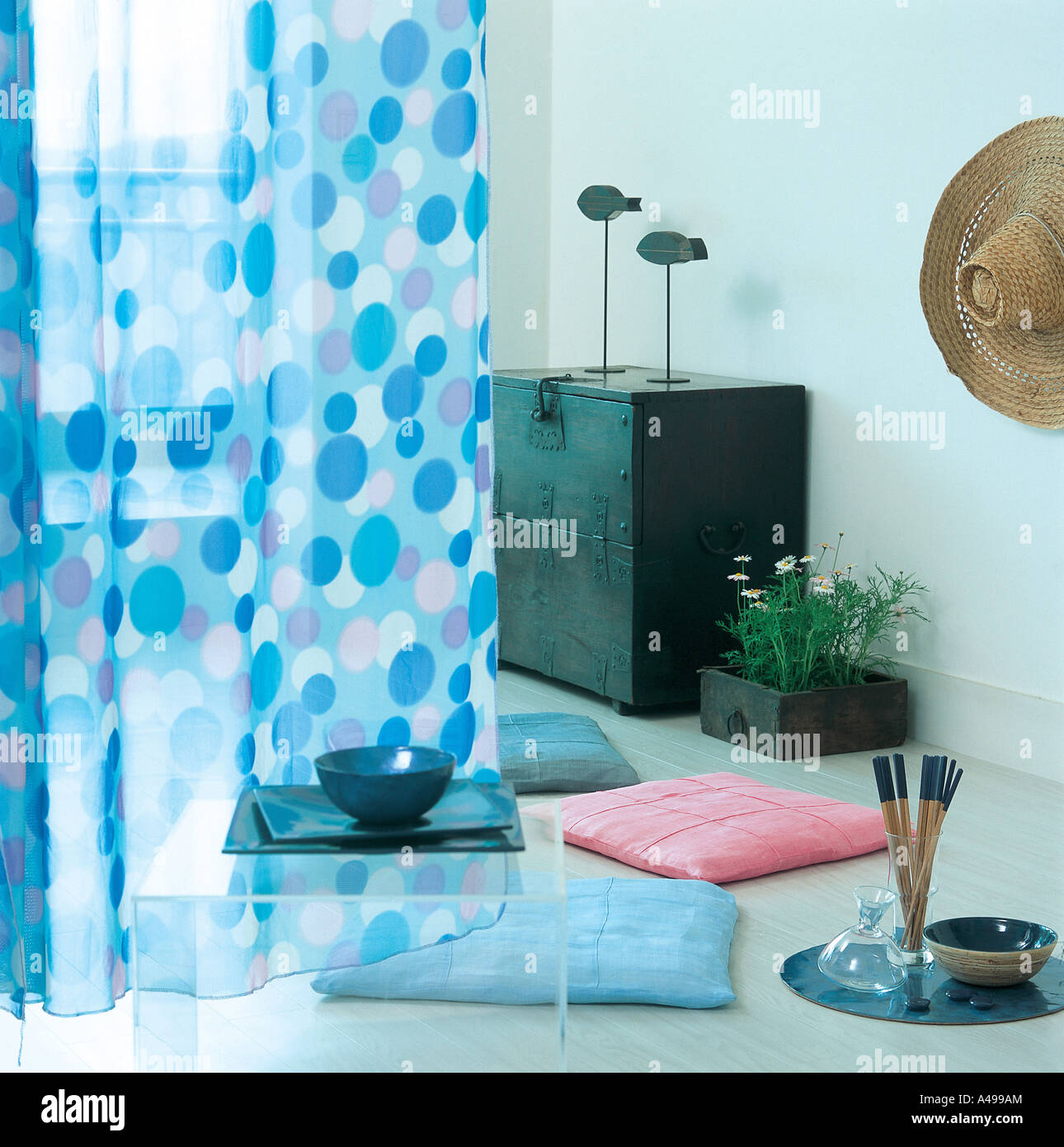 Interiors of a living room Stock Photo - Alamy