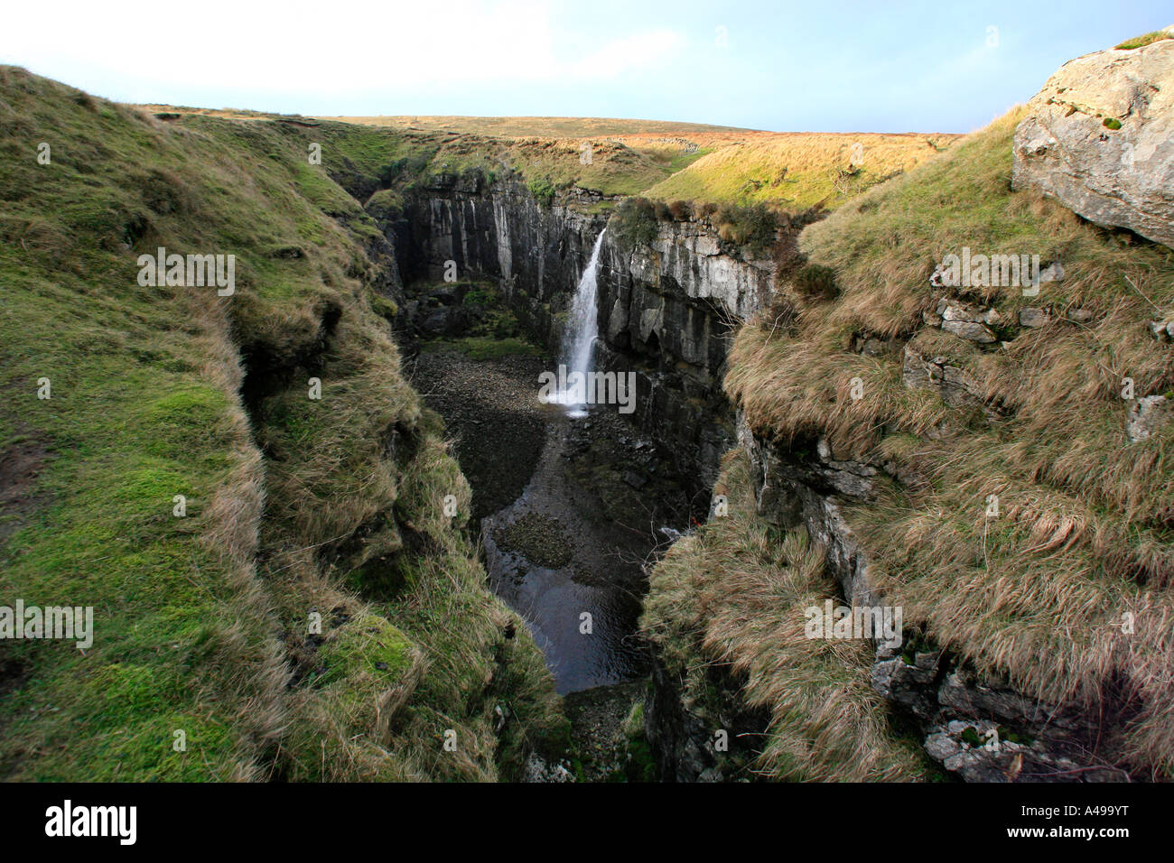 Hull pot hi-res stock photography and images - Alamy