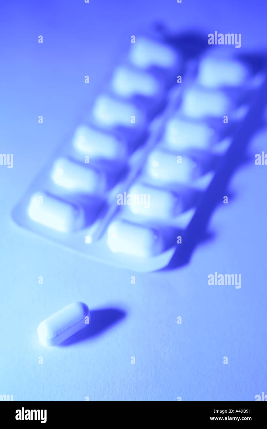 Capsules in packaging Stock Photo - Alamy